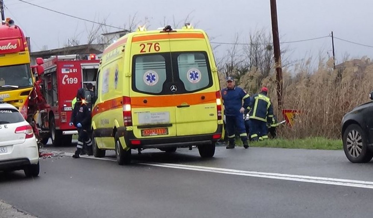 Τροχαίο ατύχημα στη Βέροια: Τρεις γυναίκες τραυματίστηκαν όταν το ...