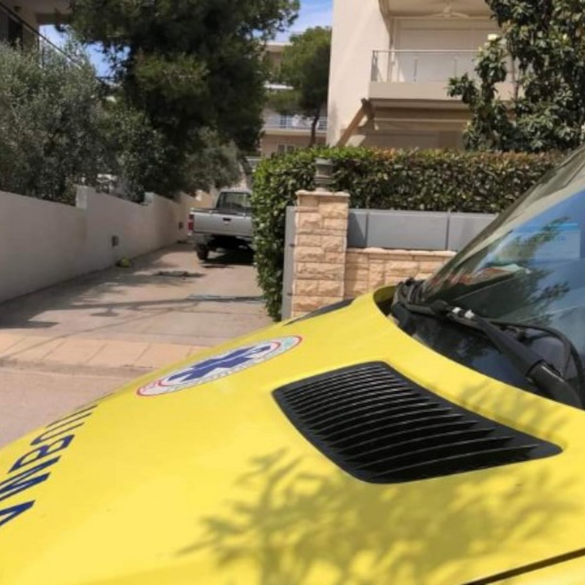 Πόρτο Ράφτη: Συγκινεί ο γιος του 58χρονου που παρασύρθηκε από αγροτικό ...